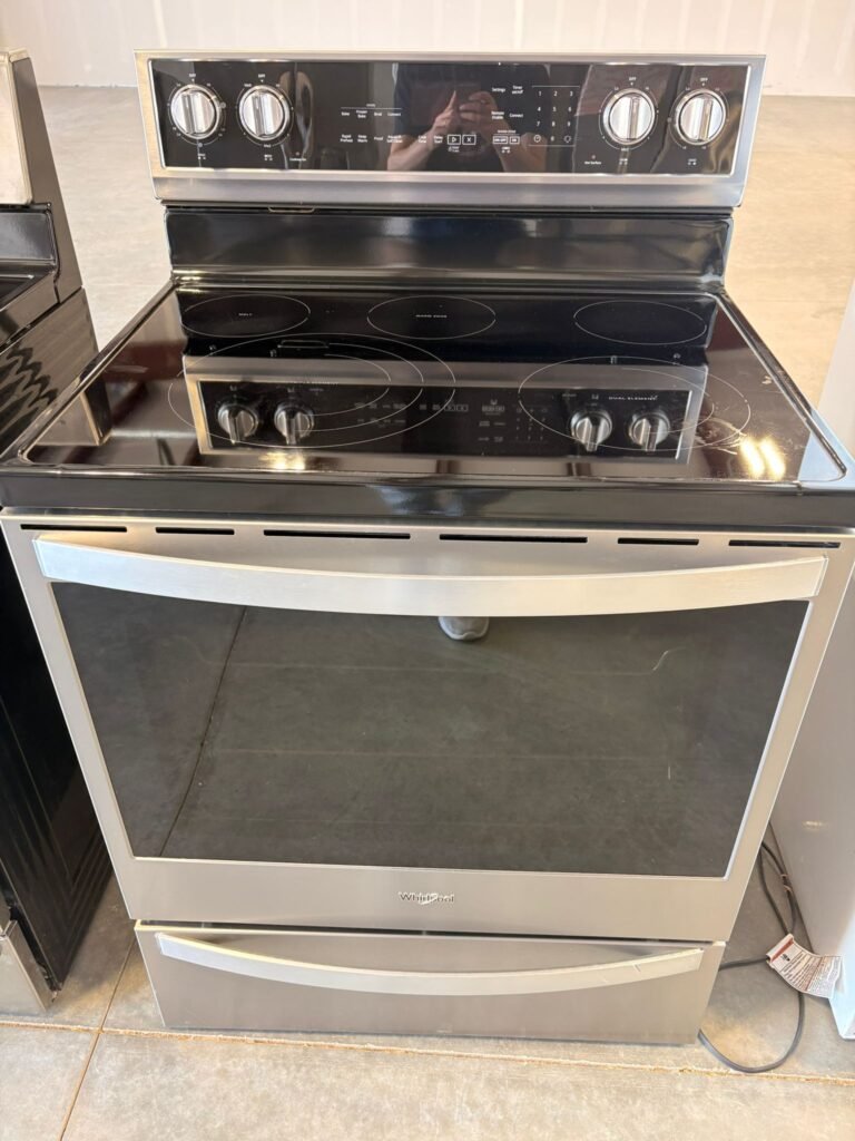 Whirlpool 30” Electric Range with Convection Oven, Self-Clean and Warm ...
