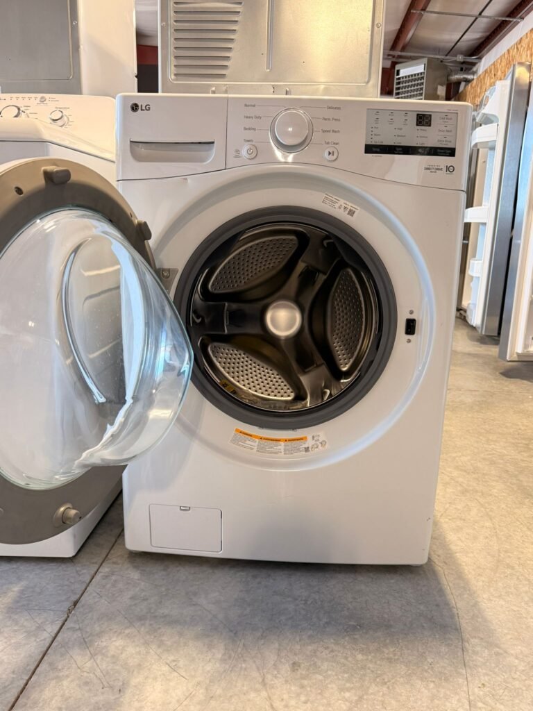 BRAND NEW Scratch & Dent LG 4.5 cu. ft. Stackable Front-Load Washer in ...