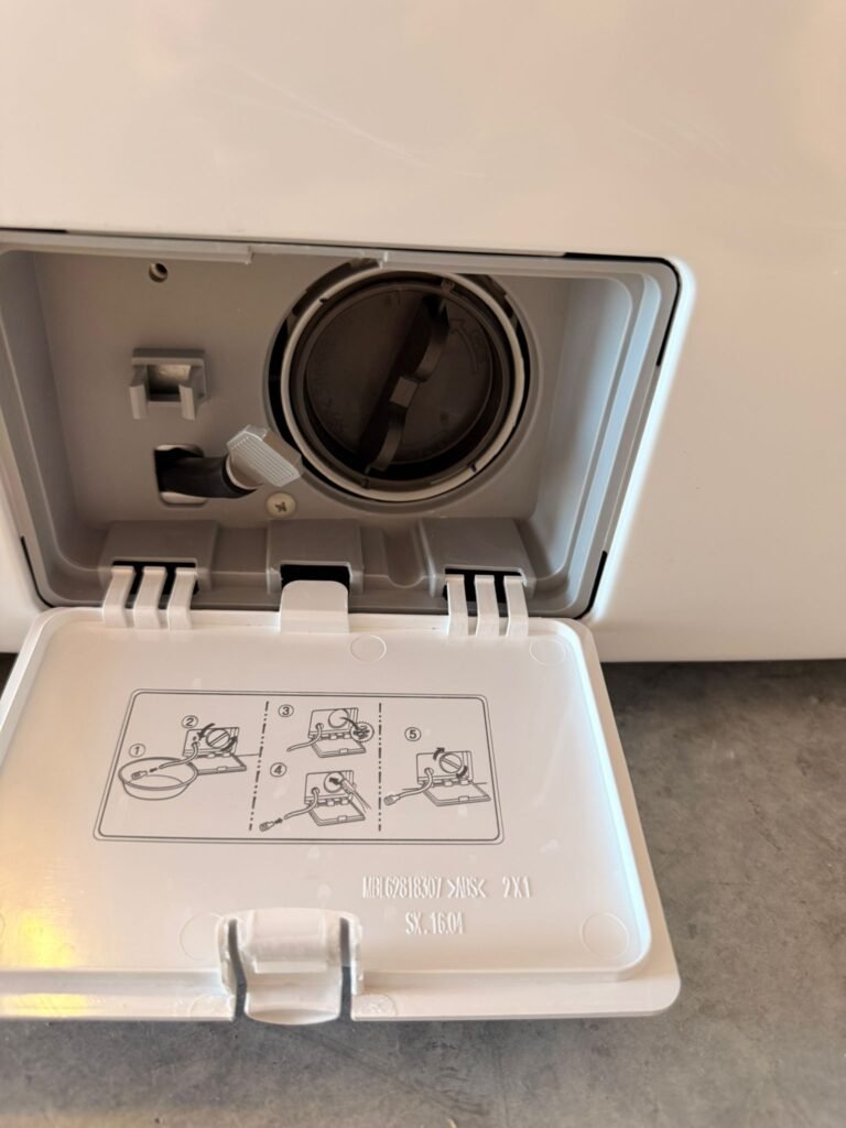 BRAND NEW Scratch & Dent LG 4.5 cu. ft. Stackable Front-Load Washer in ...